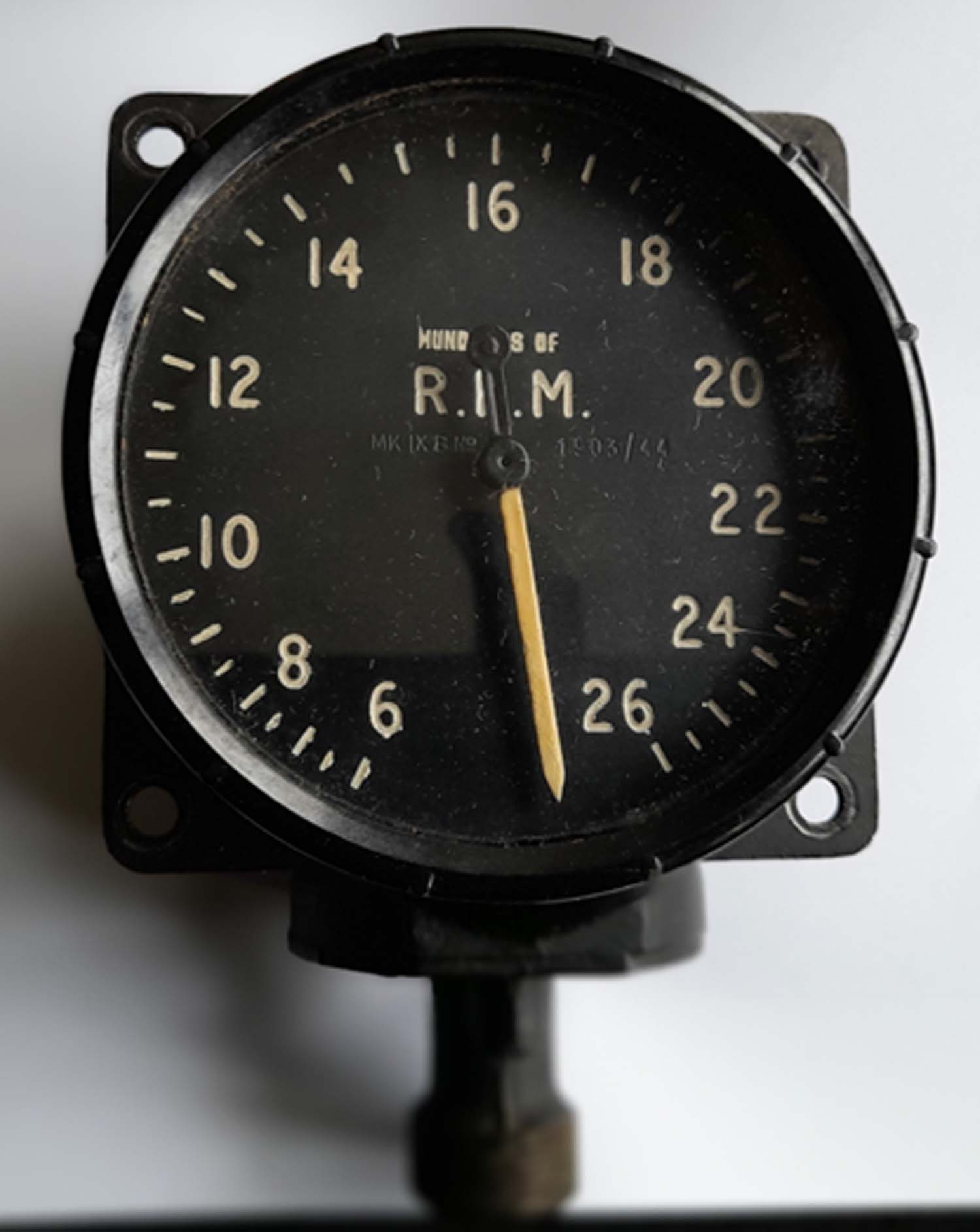 SpitfireSpares.com - warbird Instruments